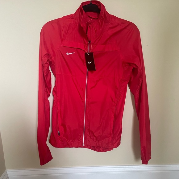 Nike | Jackets & Coats | Nwt Nike Windbreaker | Poshmark